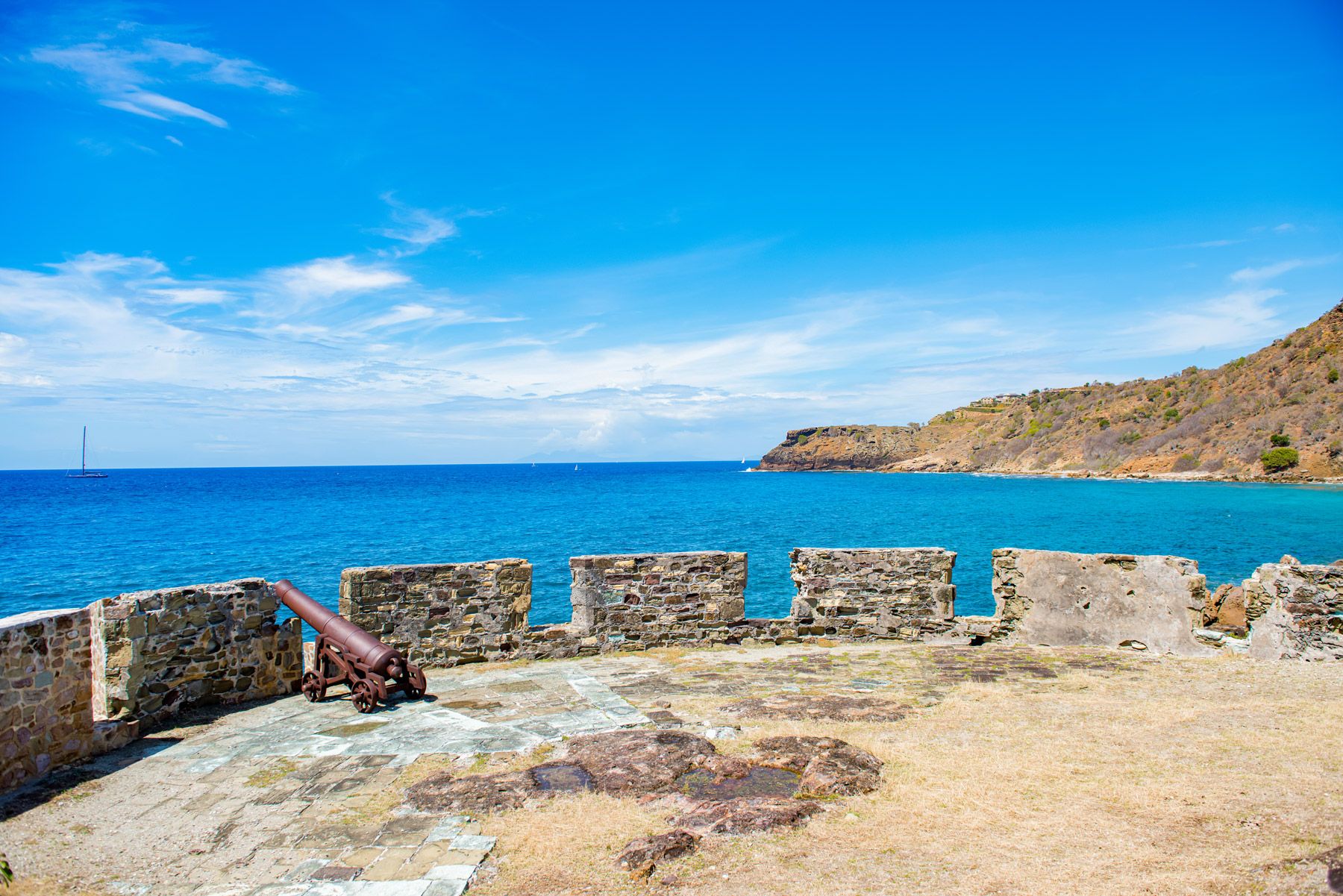 Scenic Tour of Beautiful Antigua - Golden Bridge Transit & Tours
